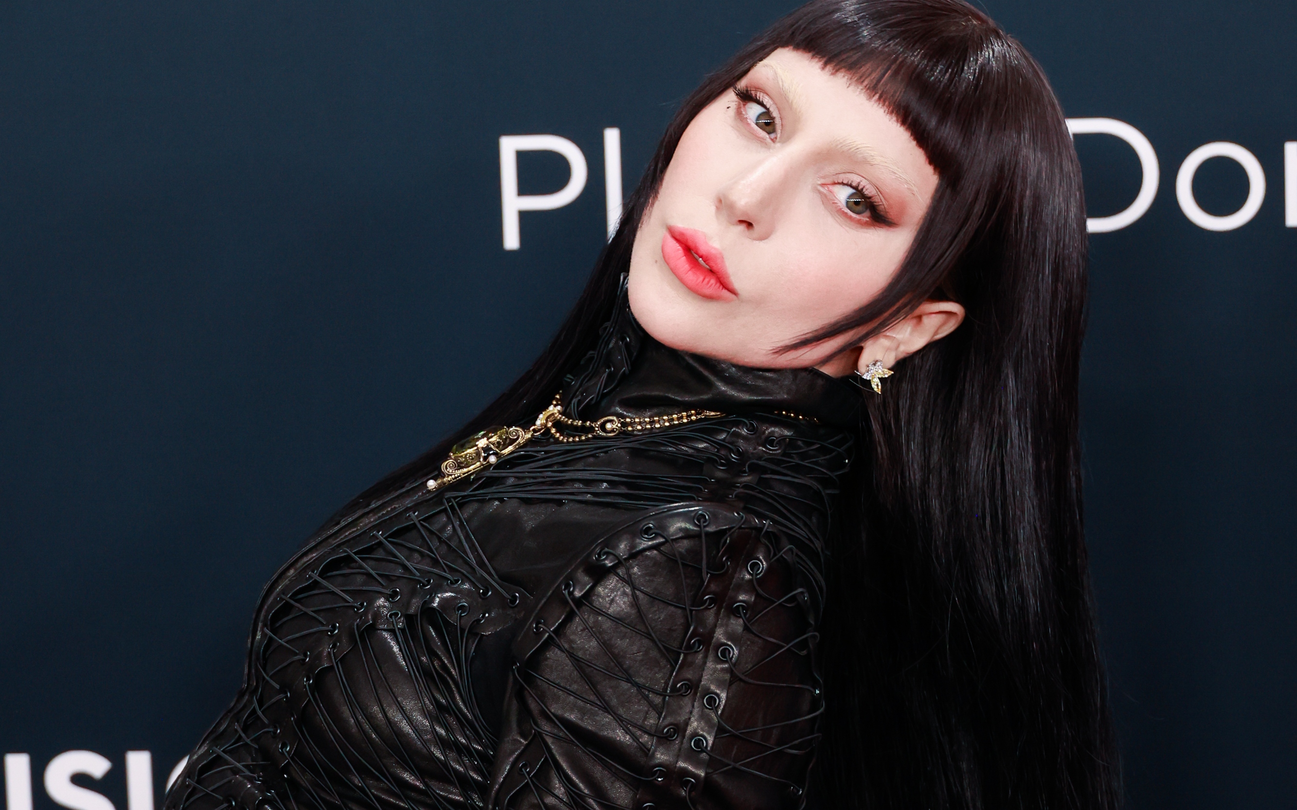 Lady Gaga ha presentato The Beast e Perfect Celebrity, due nuovi brani ...