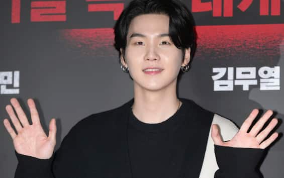 BTS, l'ultimo membro della band Suga si prepara al congedo dal servizio ...