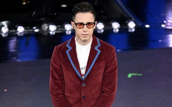 Shade, il nuovo tormentone è Autostop