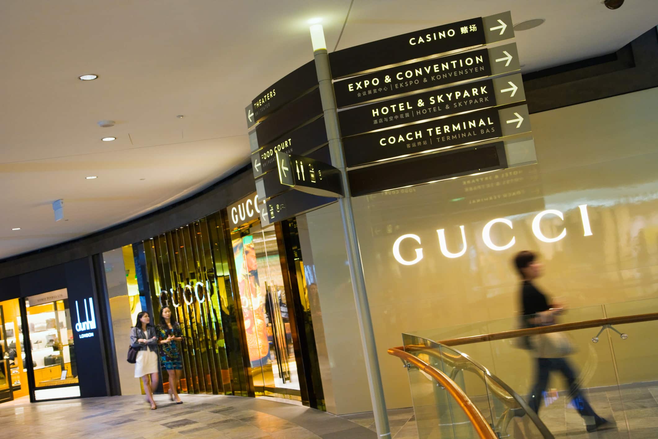 Gucci, Chloé e Loewe: multa da 157 milioni da Antitrust Ue | Sky TG24