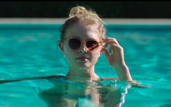Sharp Objects: gif 'affilate' per ogni occasione | Sky TG24