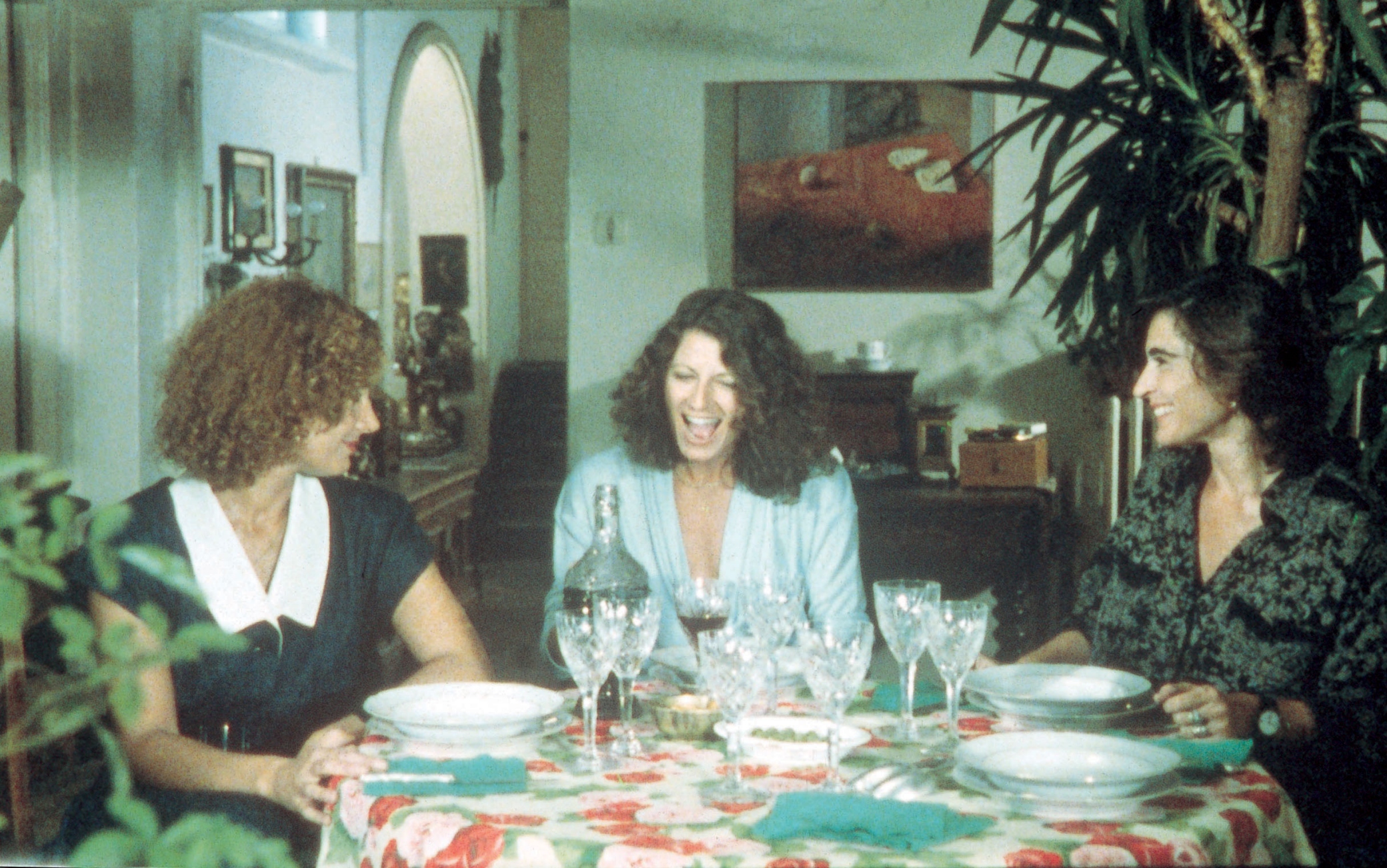 Angela Finocchiaro compie 70 anni, i suoi personaggi più famosi. FOTO ...