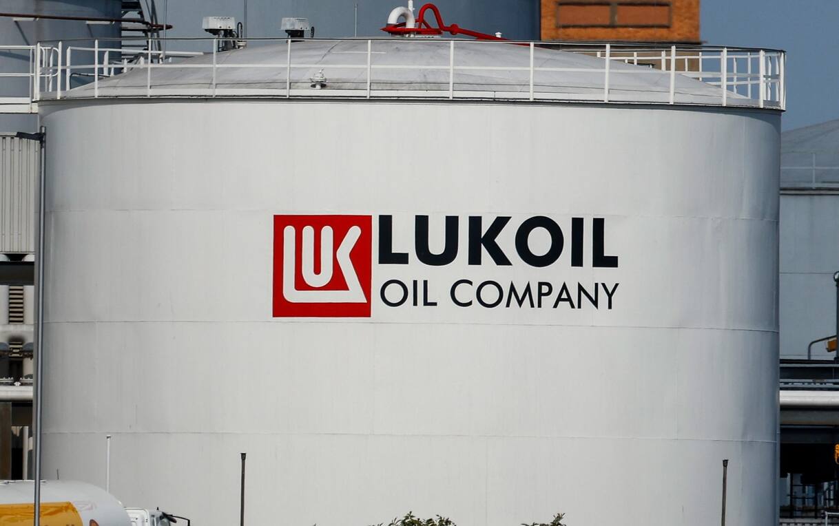 Sanzioni Usa sul petrolio russo, Lukoil venderà le sue attività all ...