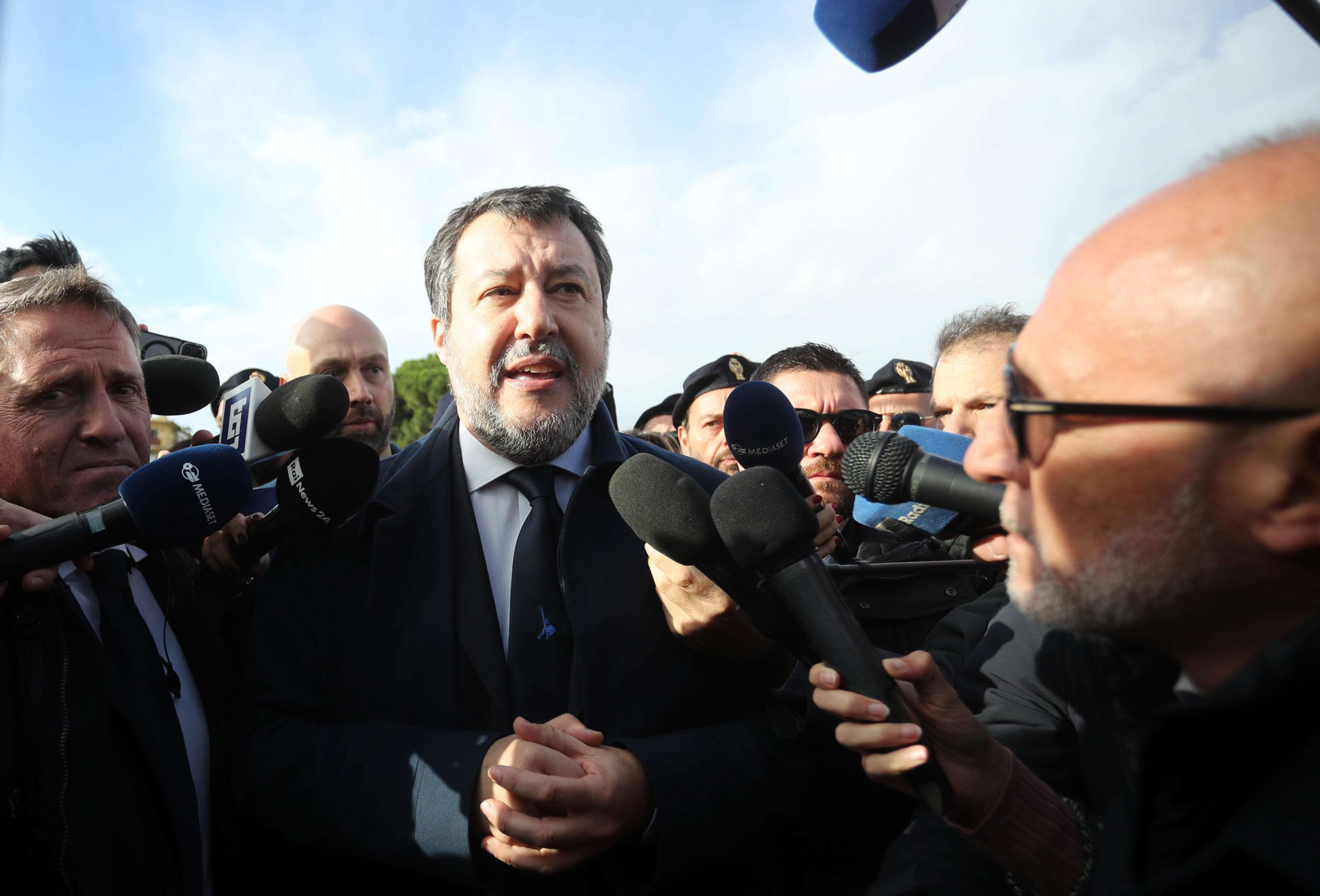 Open Arms, la sentenza di assoluzione di Salvini: Italia non obbligata ...