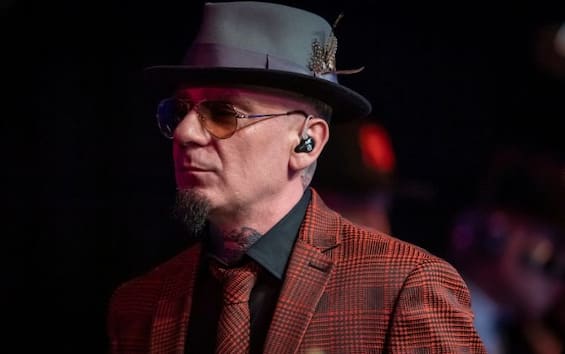 J-Ax, il nuovo singolo è 'Supercalifragili': il testo