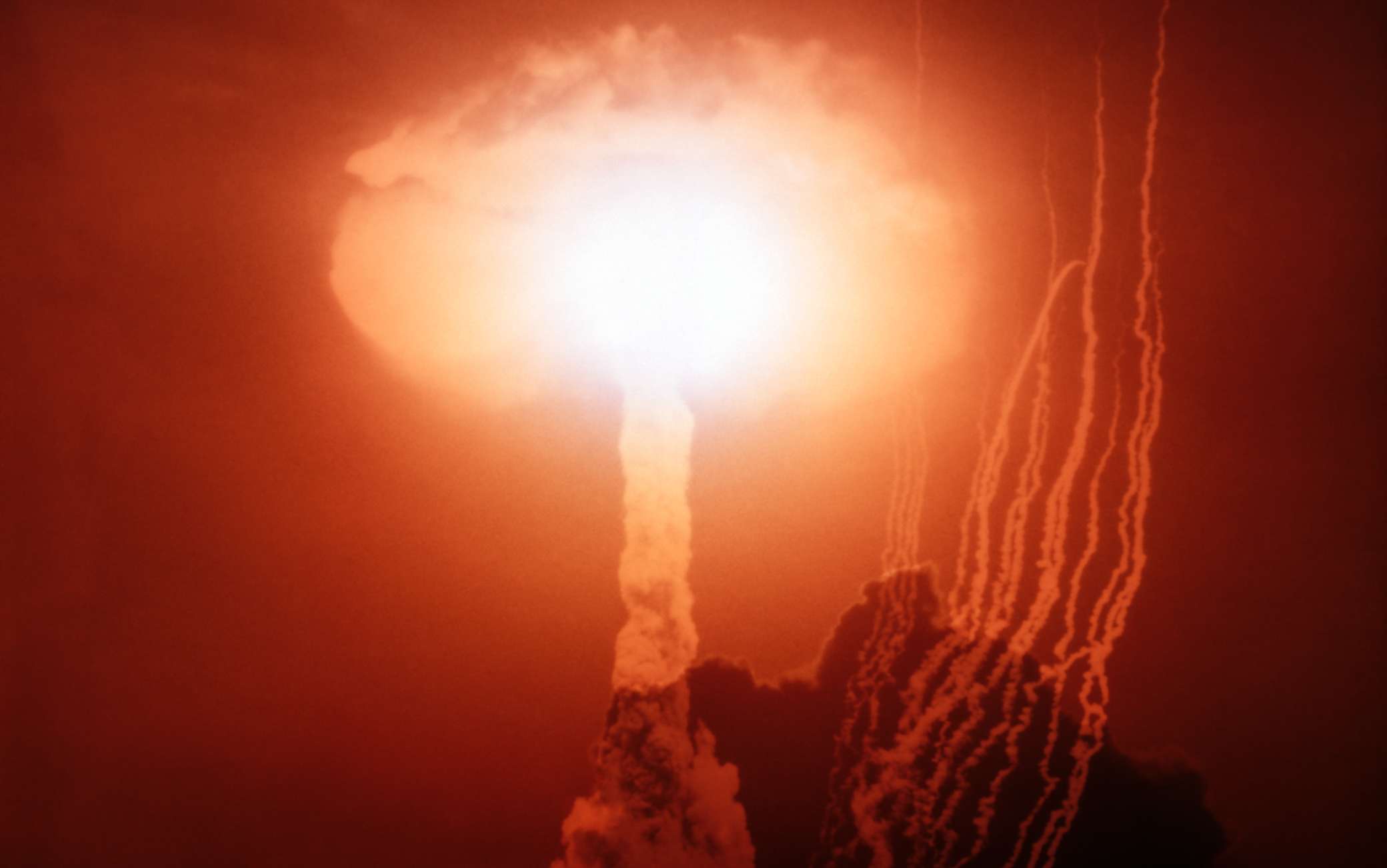 Come funziona una bomba atomica, effetti e raggio d'azione. FOTO | Sky TG24