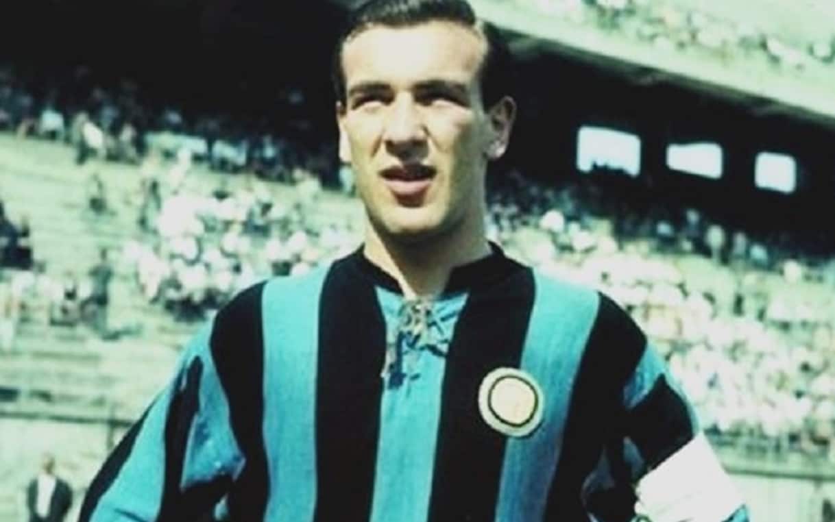 È morto Angelillo, l'angelo dalla faccia sporca. Ex attaccante di Inter ...