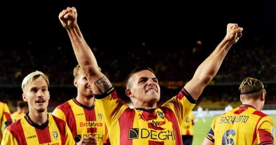 Lecce, chi è Nikola Krstovic: l'attaccante del Montenegro | Sky Sport