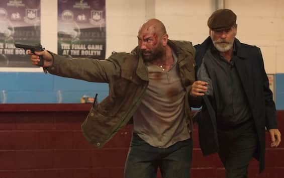 Final Score, il cast del film con Pierce Brosnan e Dave Bautista