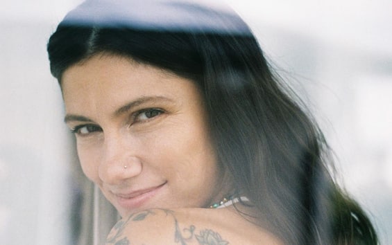 Elisa, il nuovo album Ritorno al futuro/Back to future: l’intervista di ...