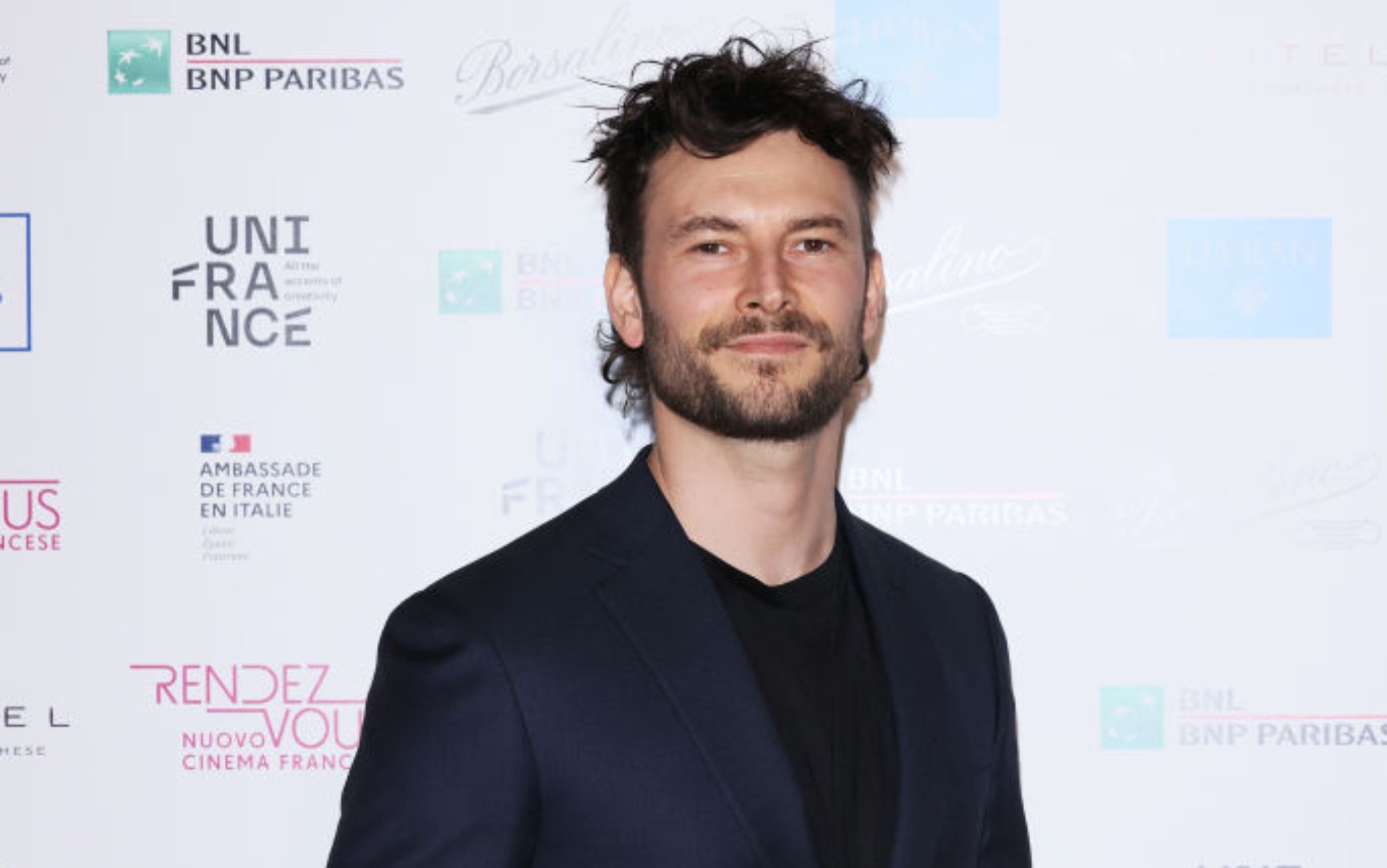 Briganti, il cast della serie tv Netflix con Michela De Rossi e Ivana ...