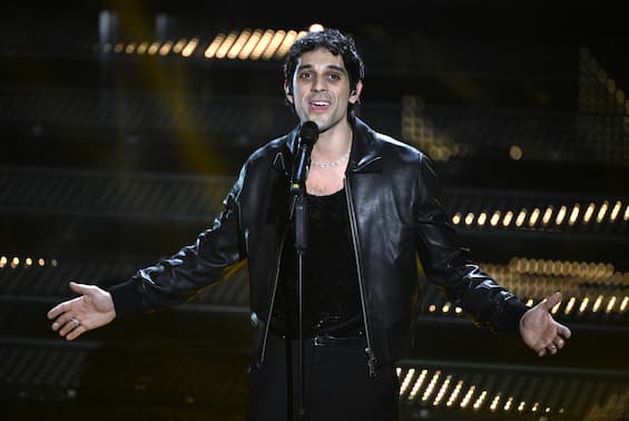 La canzone di Bresh a Sanremo 2025, testo e significato di La tana del ...