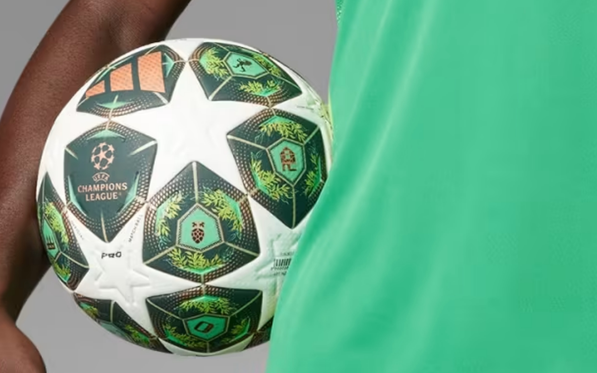Finale Champions League 2025 a Monaco, presentato il pallone ufficiale ...