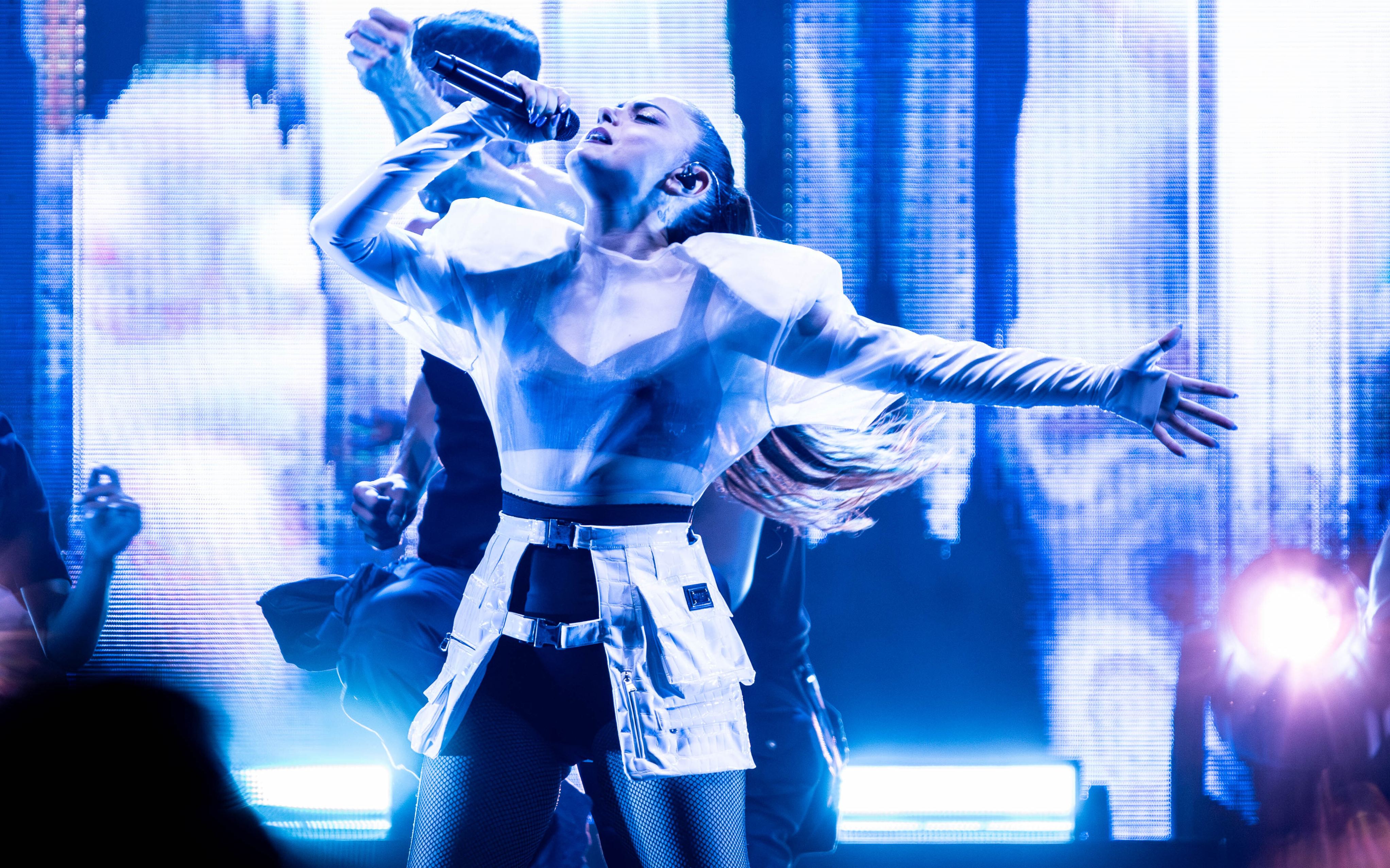 Annalisa, è uscito il videoclip del nuovo singolo Maschio I Sky TG24