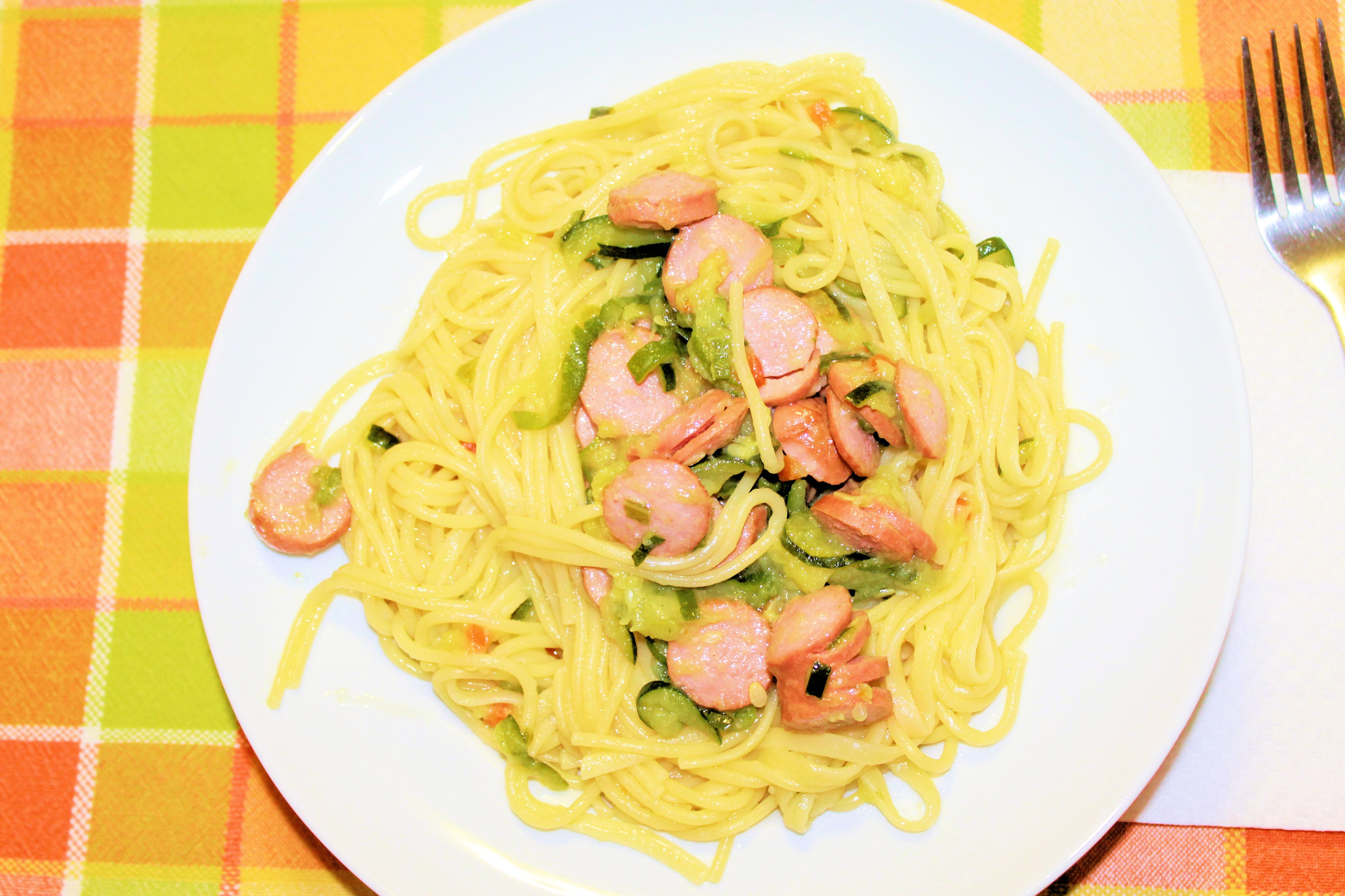 Frullati, spezzati o fritti: ecco gli 'spaghetti horror' del web | Sky TG24