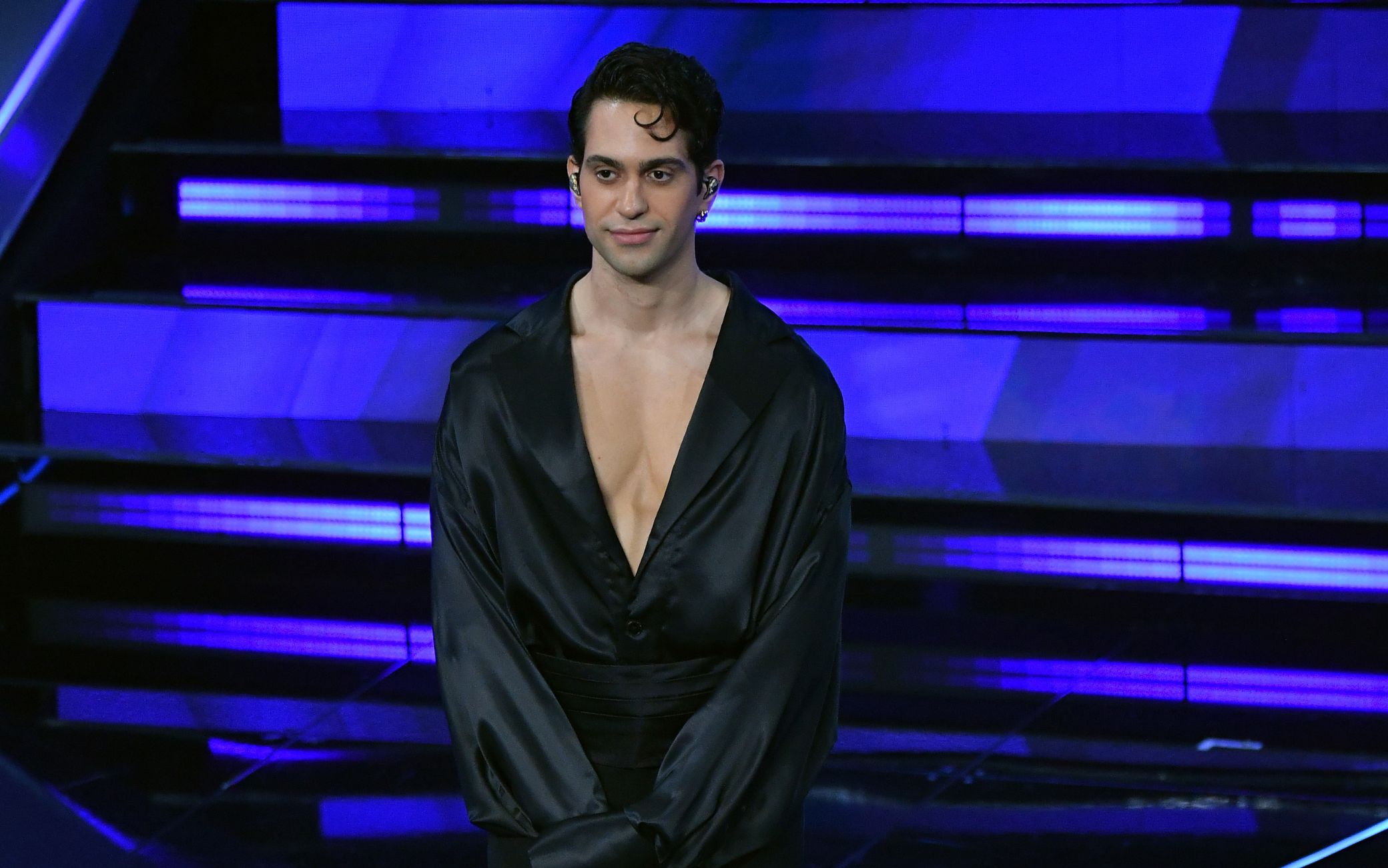 Mahmood, prima e dopo il cambio di look: le foto del cantante di Tuta ...