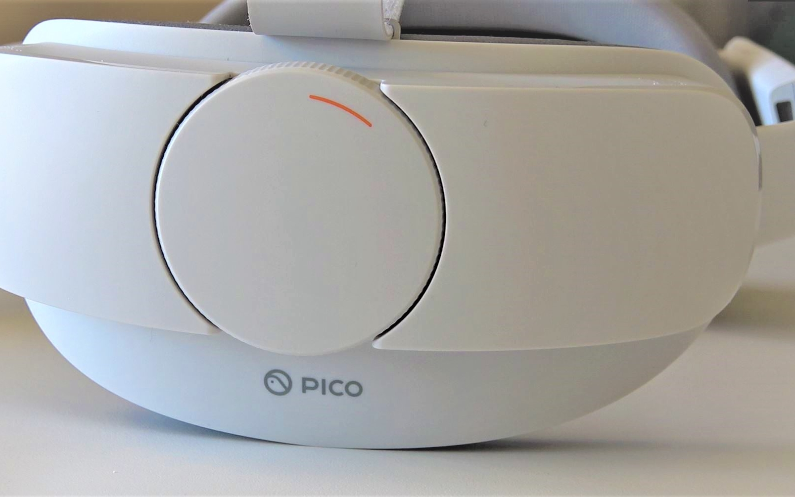 PICO 4, la recensione del visore per la realtà virtuale: test, pro ...