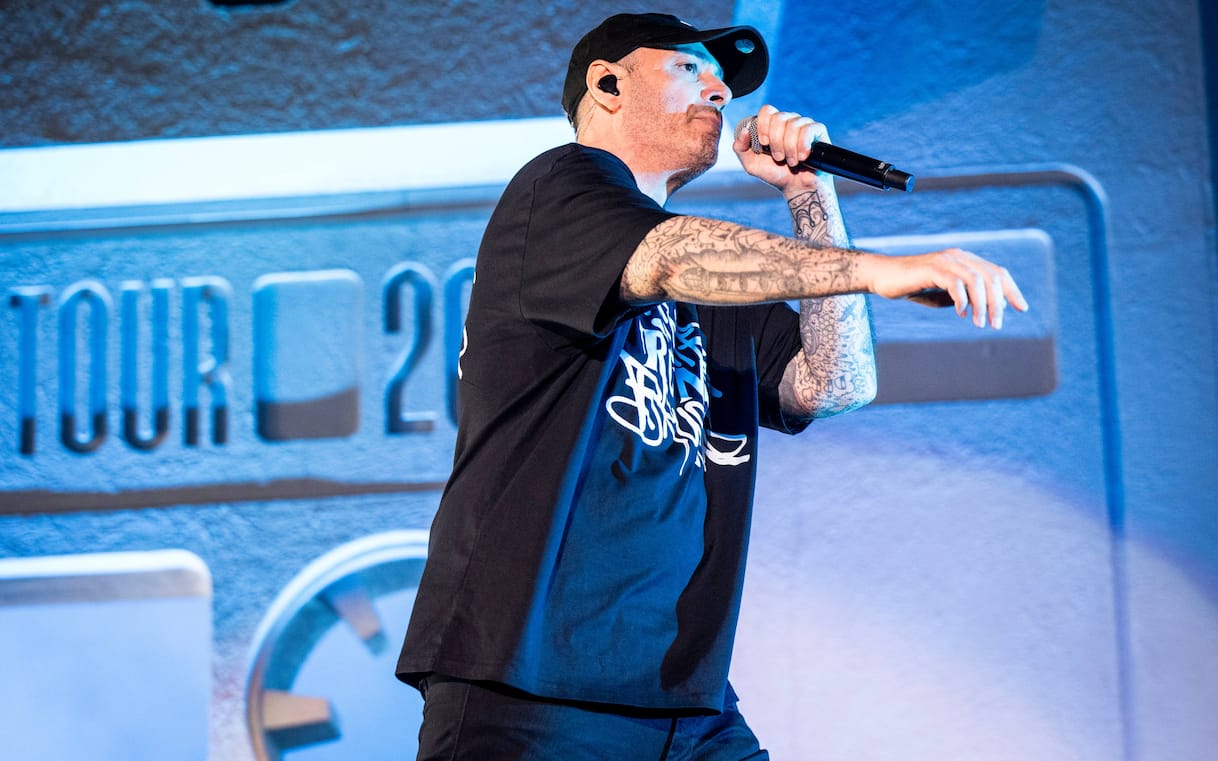 Fabri Fibra a Milano, la possibile scaletta del concerto al Forum di ...