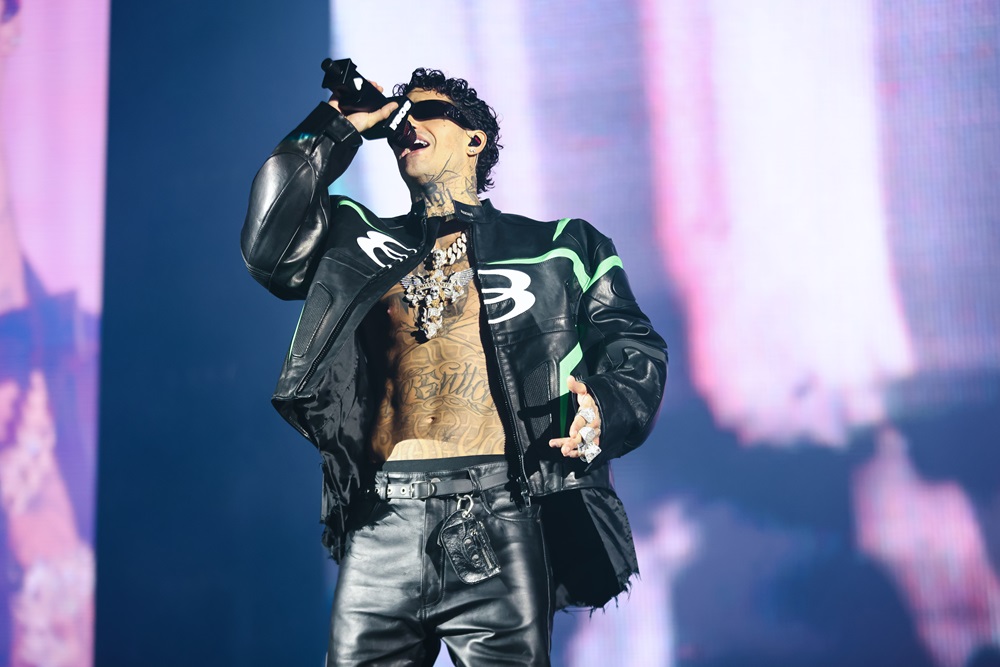 Tony Effe è indagato per una rissa a Porto Cervo | Sky TG24