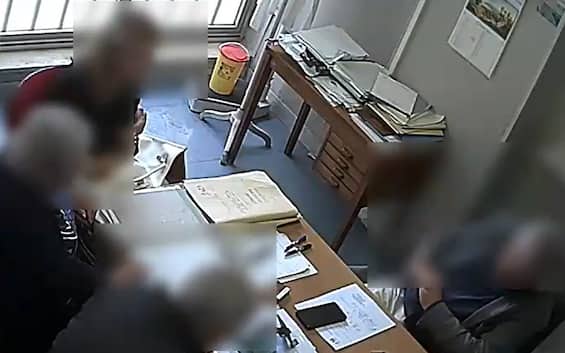 Truffa al Sistema Sanitario e all'Asl di Napoli per certificati di ...