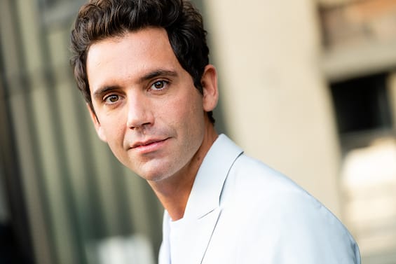 Mika con I Love Beirut raccoglie un milione di euro per il suo Libano ...