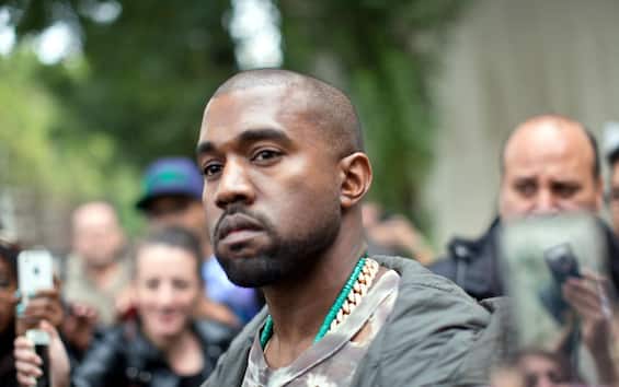 Kanye West pubblica la deluxe version di 'Donda': info e tracklist