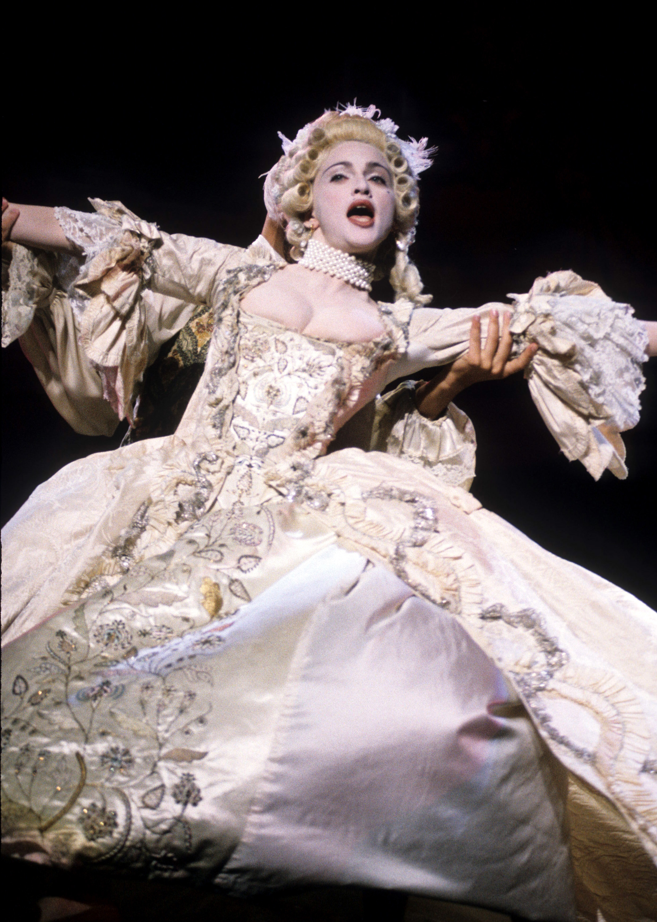 Madonna, 40 anni di carriera in 20 scatti simbolo. FOTO | Sky TG24