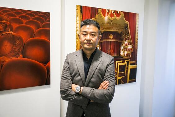 Liu Bolin a Firenze per un progetto segreto, Uffizi e Palazzo Pitti ...