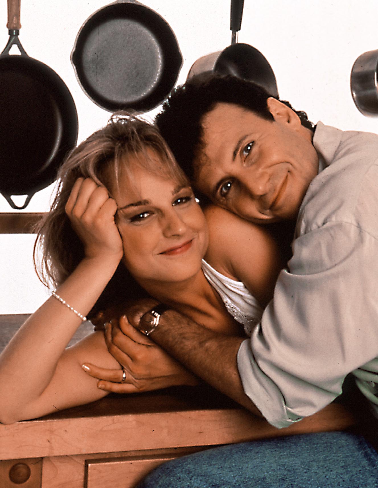 Helen Hunt, l'attrice premio Oscar compie 60 anni. Ecco come è cambiata ...