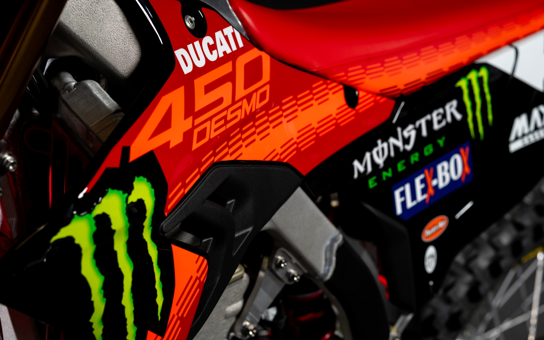 Ducati, svelata la prima moto da cross: tutte le FOTO della nuova ...