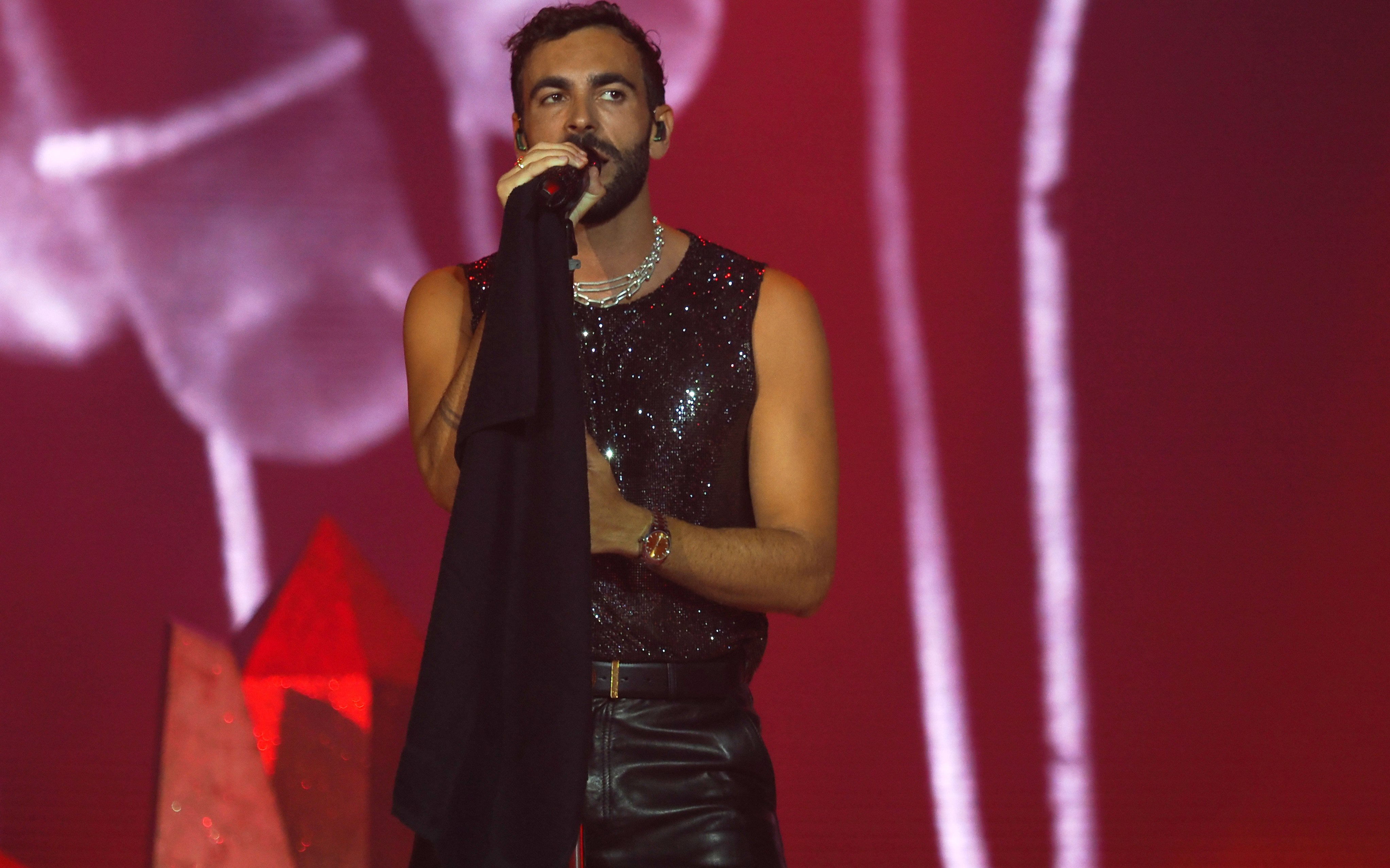 Marco Mengoni in concerto, annunciate nuove date del tour nei ...
