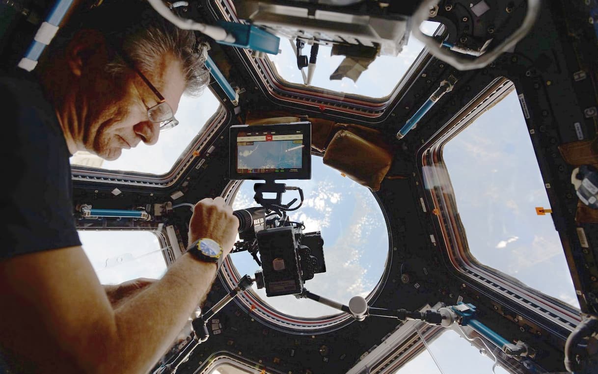 Paolo Nespoli: 'Lo spazio, il mio tempo più libero'. L'intervista | Sky ...