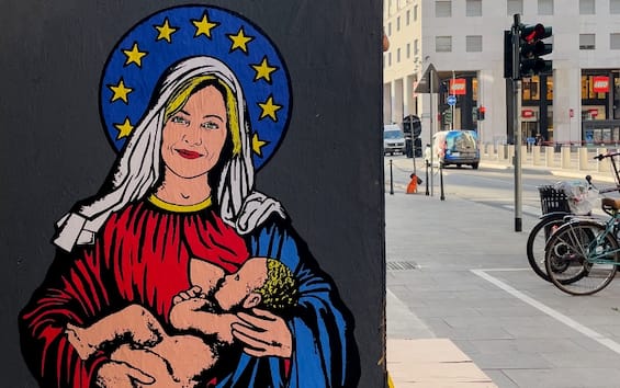 'Santa Giorgia': il nuovo murale di Palombo raffigurante la Premier ...