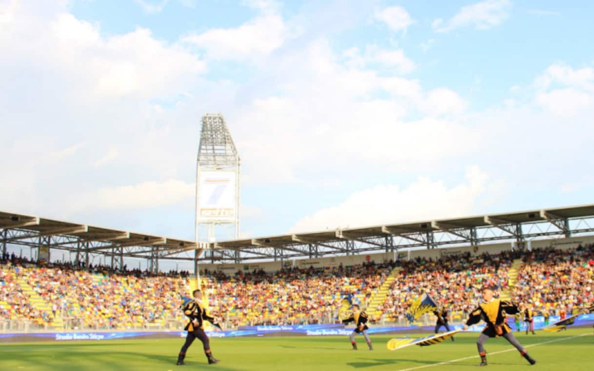 Frosinone, inaugurato il nuovo stadio Benito Stirpe. Il sindaco ...