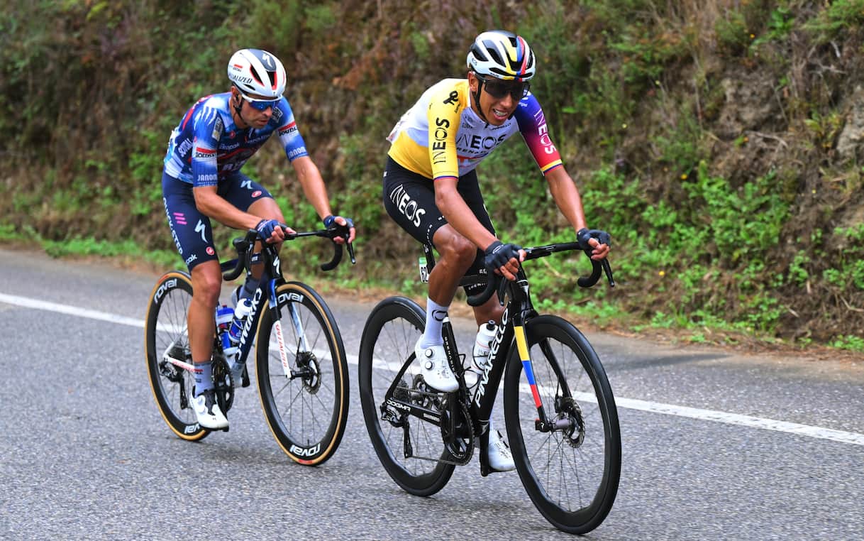 Vuelta 2025, Bernal vince la 16^ tappa: arrivo anticipato per proteste ...