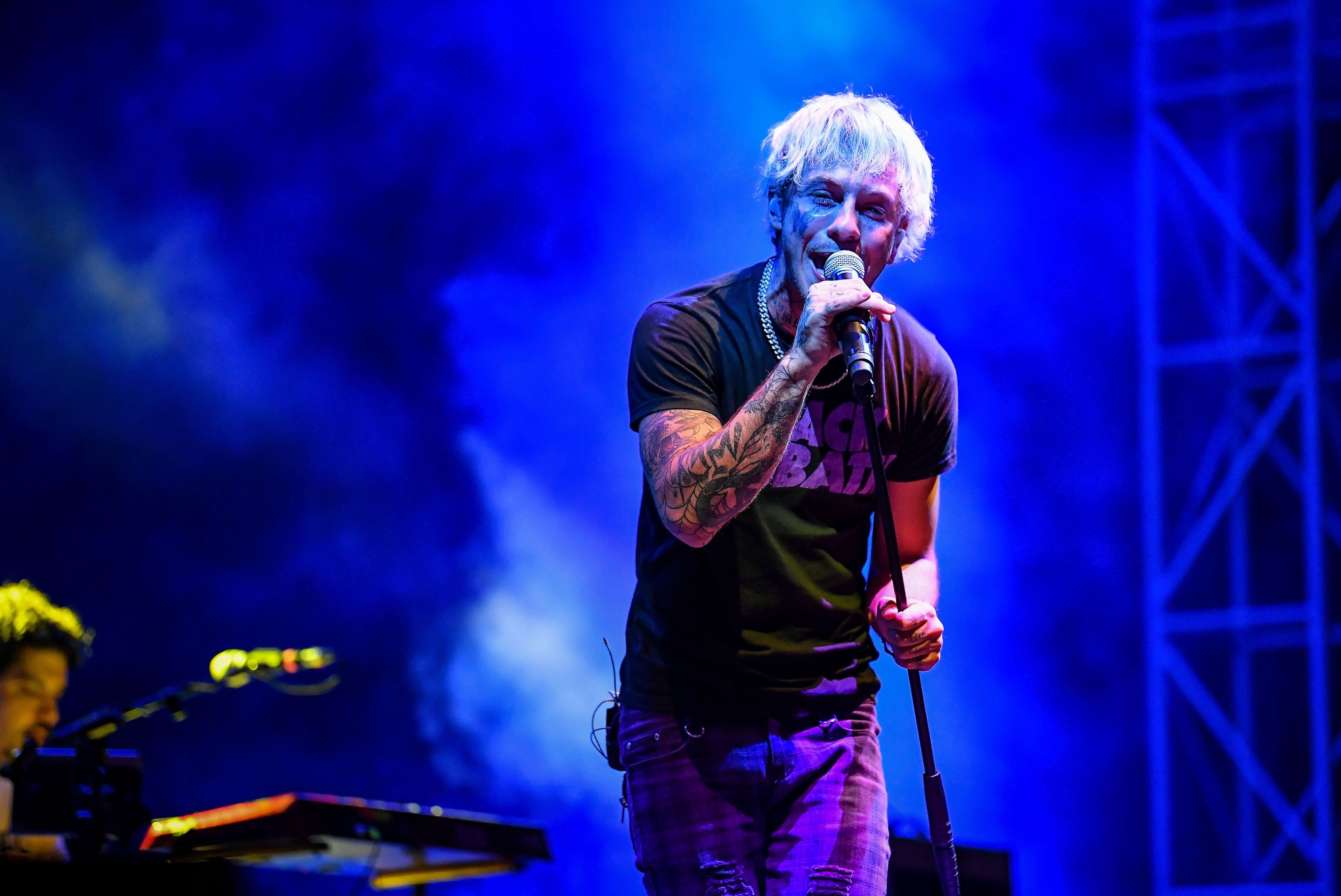 Mace, i 28 ospiti del nuovo album Maya da Marco Mengoni a Salmo | Sky TG24