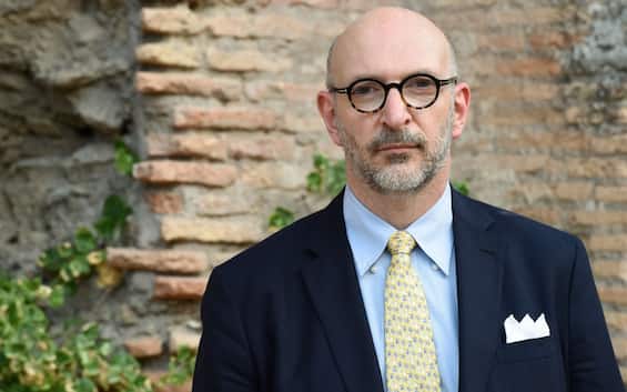 Libri, l'intervista ad Alessandro Piperno su 'Aria di famiglia ...