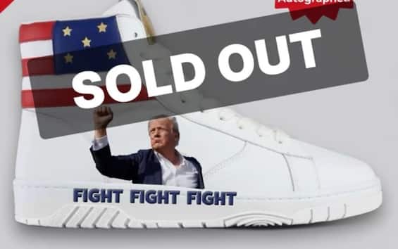 Usa, ecco le nuove sneaker con l'immagine di Trump dopo l'attentato ...