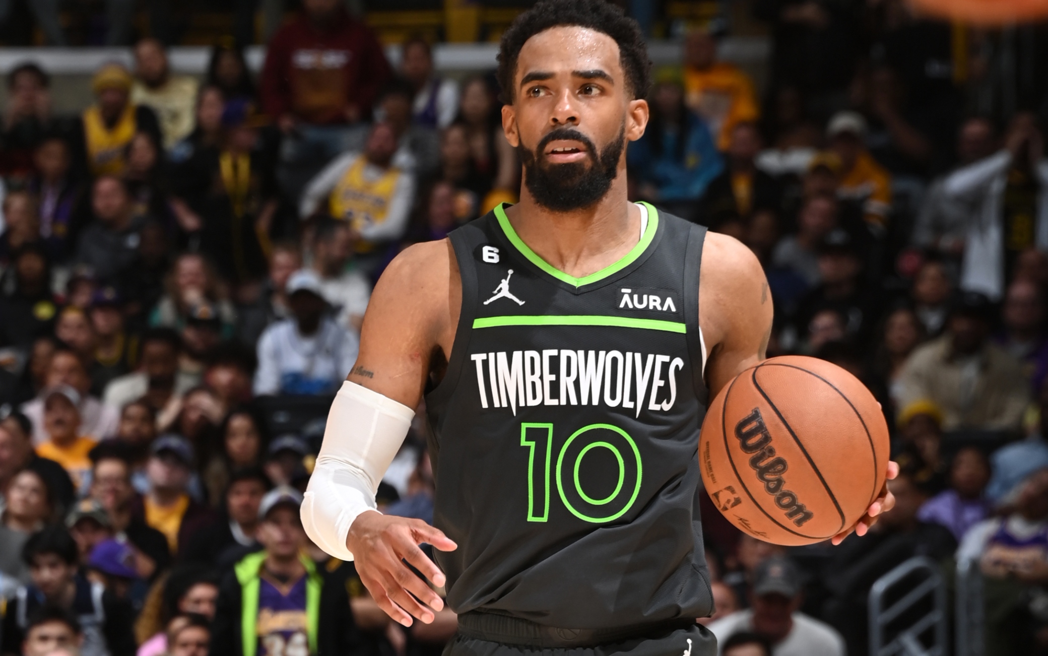 NBA, Mike Conley votato miglior compagno di squadra per la stagione ...