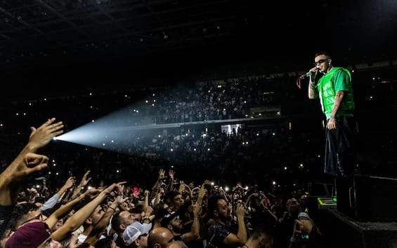 Sfera Ebbasta in concerto al Rock in Roma, la scaletta e cosa sapere | Sky TG24