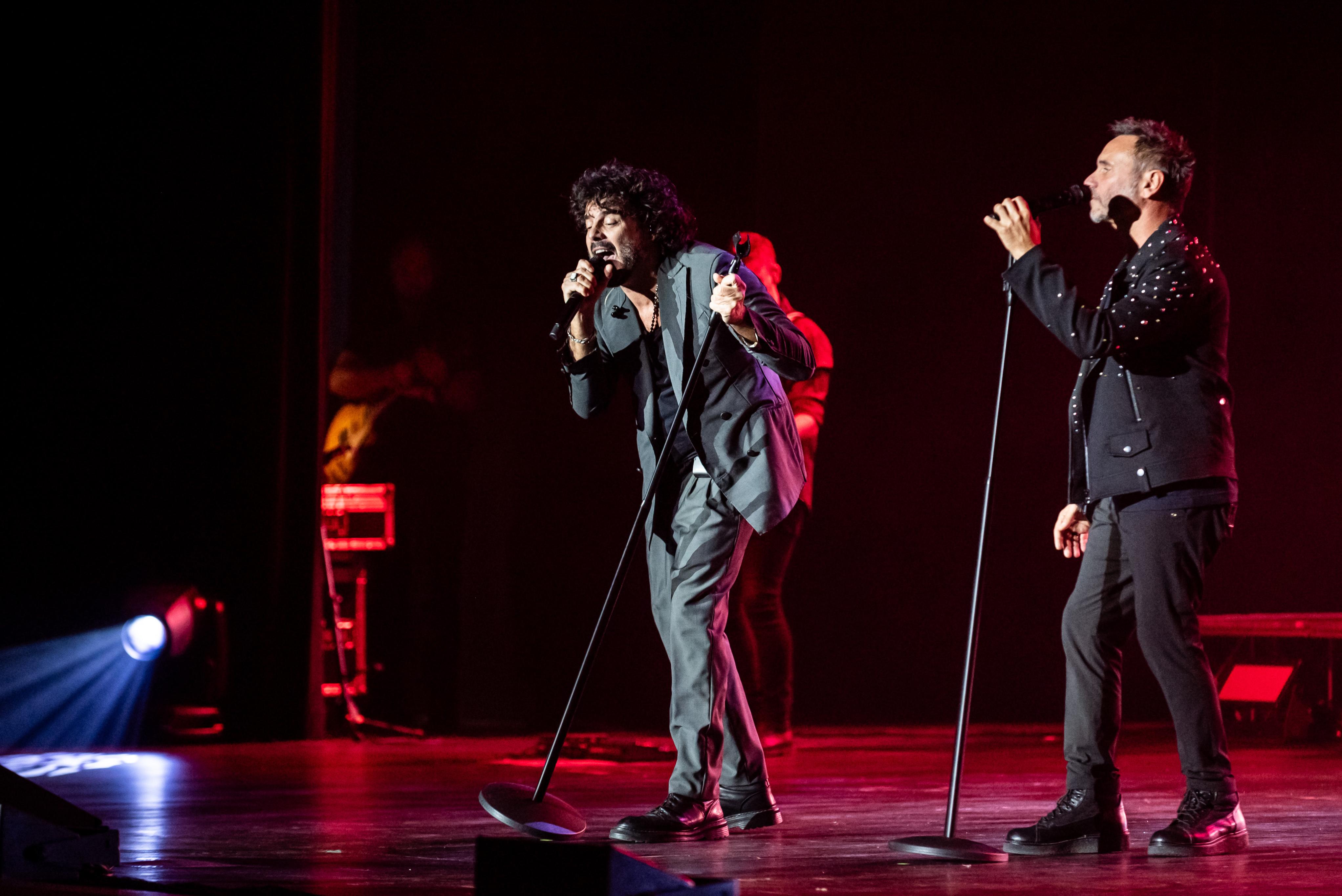 Renga e Nek insieme a Sanremo 2024 con Pazzo di te: la fotostoria dei ...