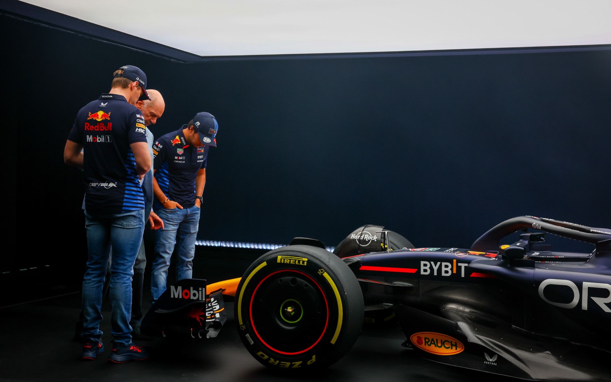 F1, FOTO e caratteristiche della RB20 di Verstappen e Perez. E c'è ...