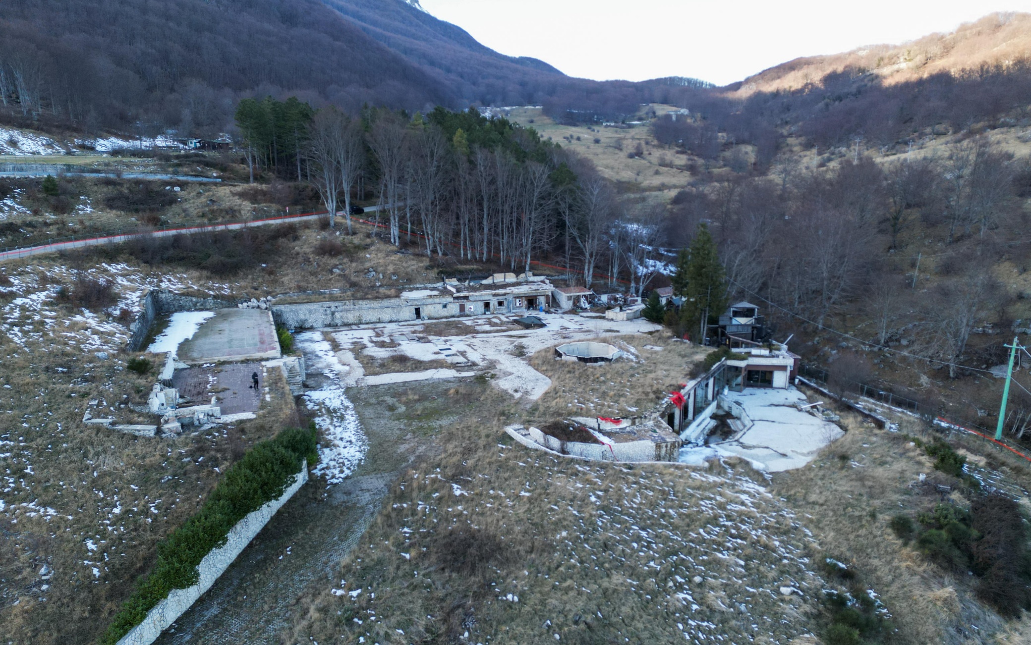 E poi il silenzio, il podcast di Pablo Trincia su Rigopiano è disponibile su tutte le ...