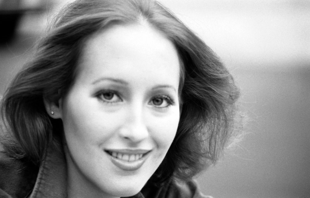 Susan Kendall Newman è morta a 72 anni: carriera, impegno e l’eredità del padre | Sky TG24