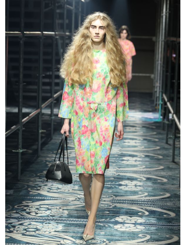 Milano Fashion Week, la sfilata di Prada Autunno/Inverno 2025. FOTO ...