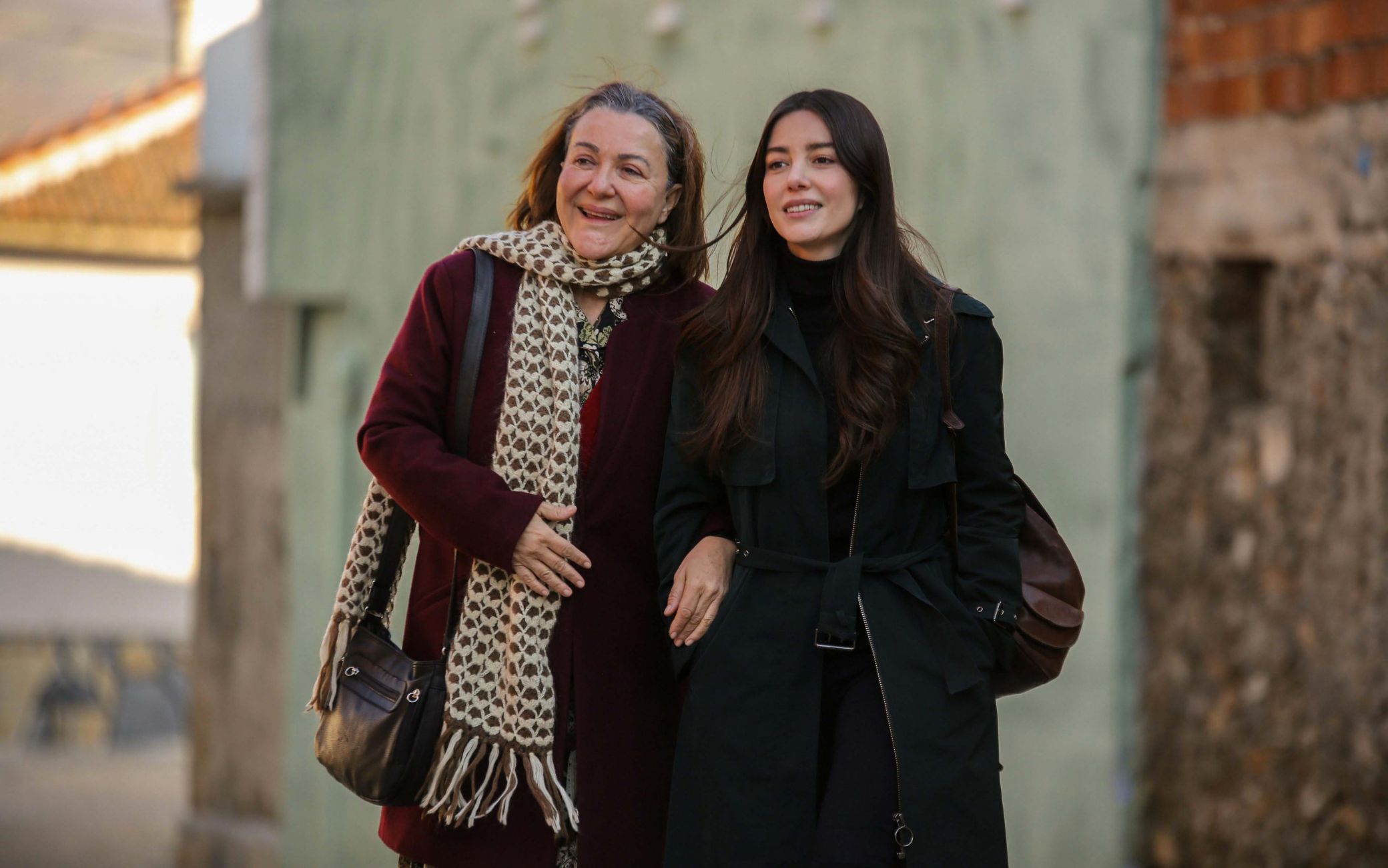 Annem, trama e cast del film turco con Ozge Gurel | Sky TG24