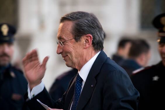 Migranti, Fini su blocco navale: 'Propaganda da campagna elettorale ...