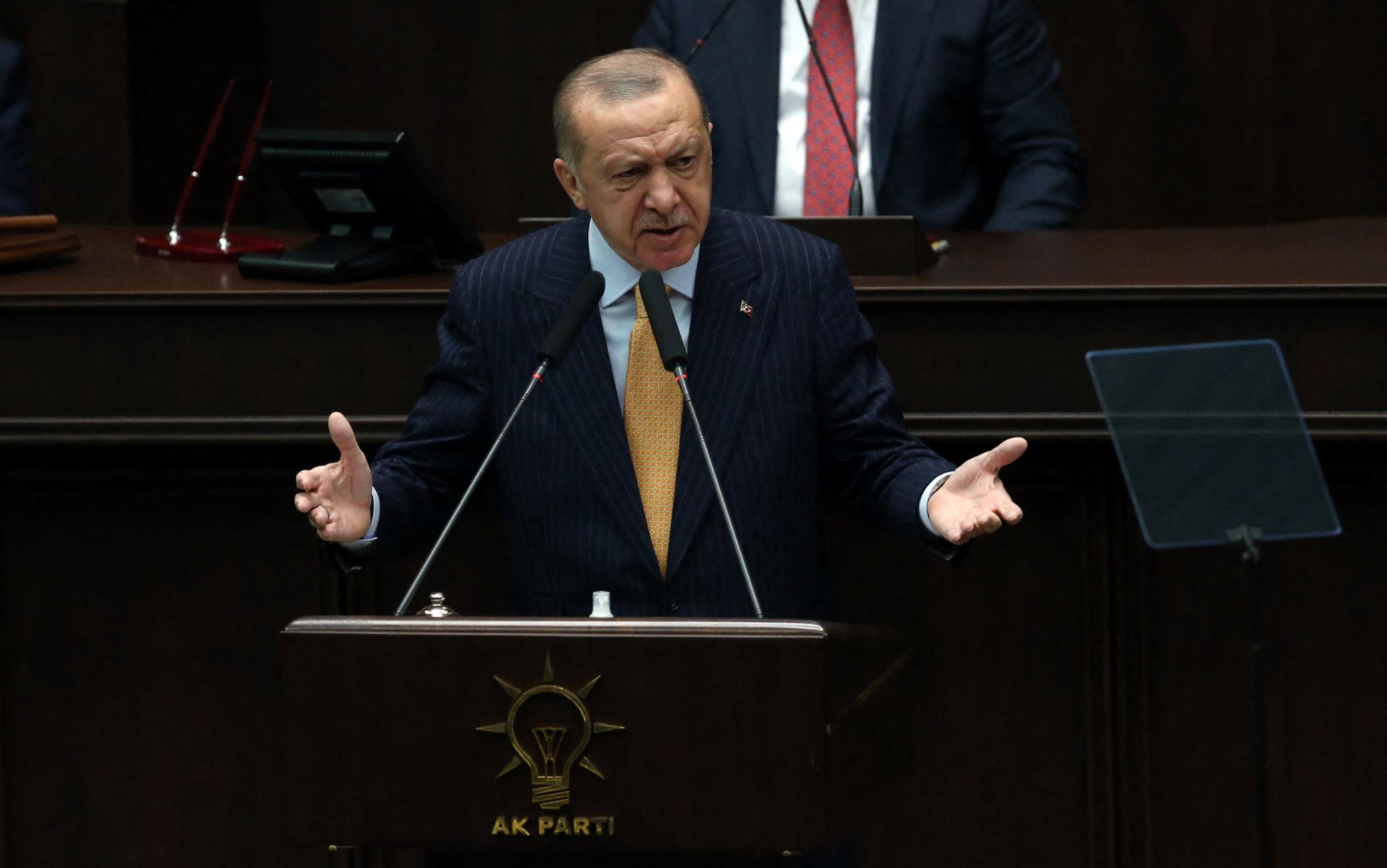 Compleanno Erdogan, presidente della Turchia compie 70 anni: la sua ...