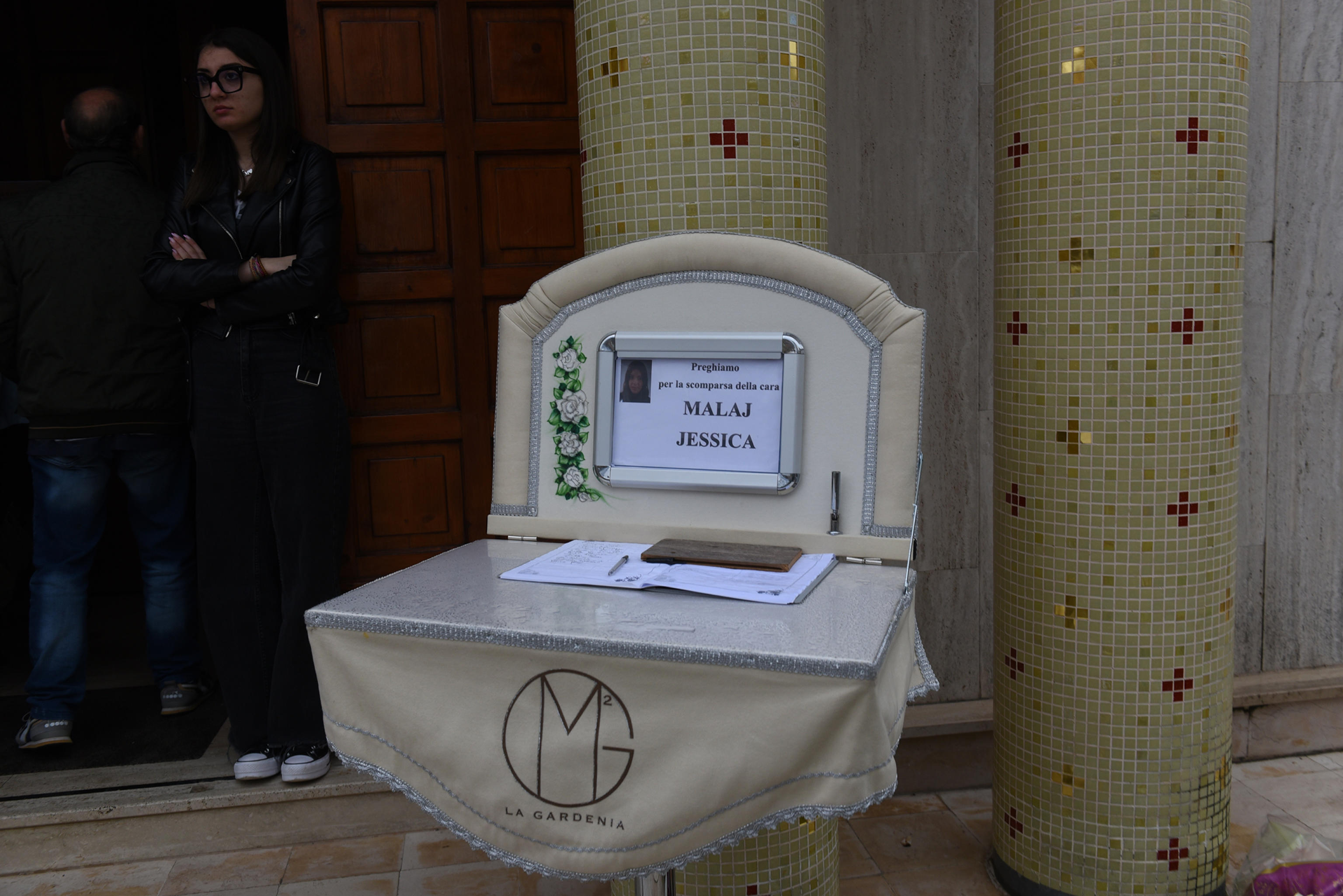 Funerali Jessica Malaj, 16enne uccisa dal padre a Torremaggiore. FOTO