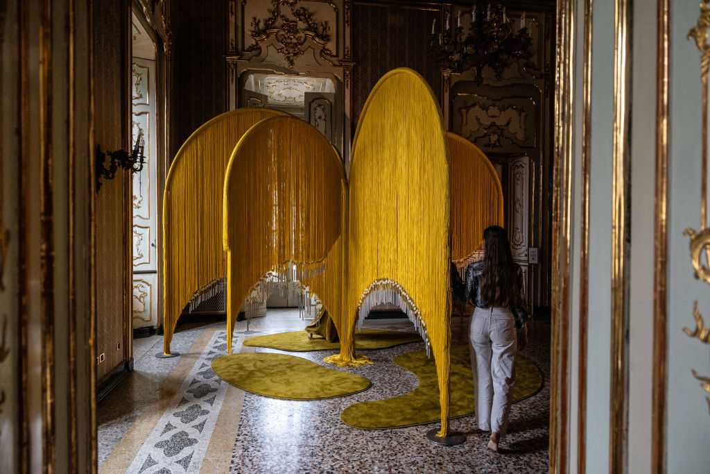 Fuorisalone 2024, le installazioni di Palazzo Litta per la Milano ...